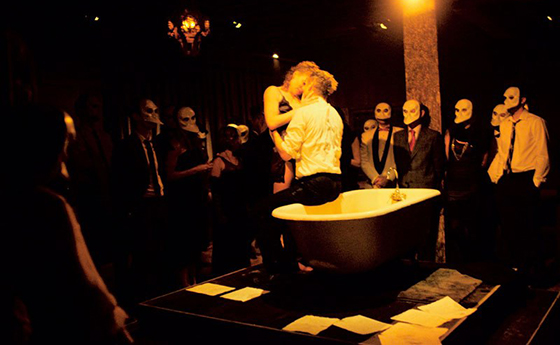 What is Immersive Theatre? - Immersology